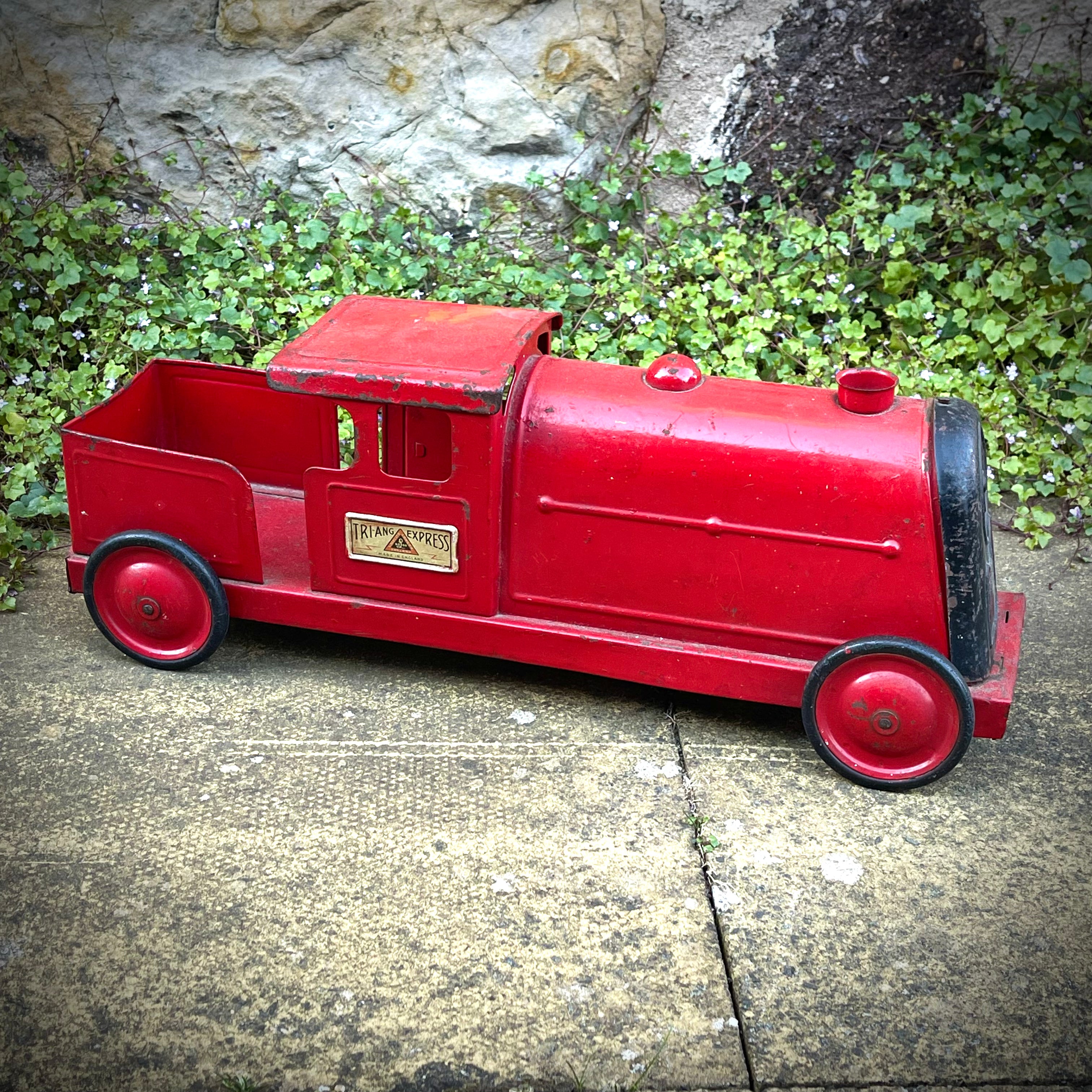 1950s Tri-ang Express Train – Pressed Steel Vintage Toy ...